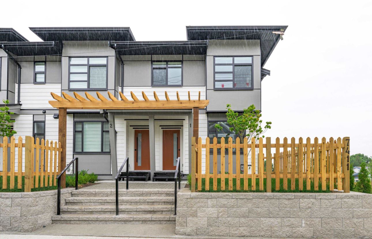 Vantage Heights | 7411 Cedar Street, Mission | YouLive.ca