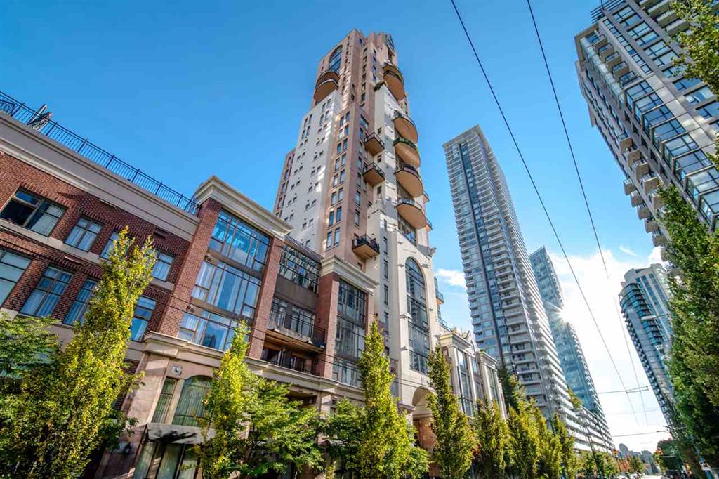 Grace | 1298 Richards Street, Vancouver | YouLive.ca