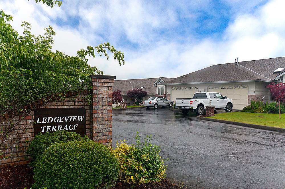 Ledgeview Estates | 35035 Morgan Way, Abbotsford | YouLive.ca